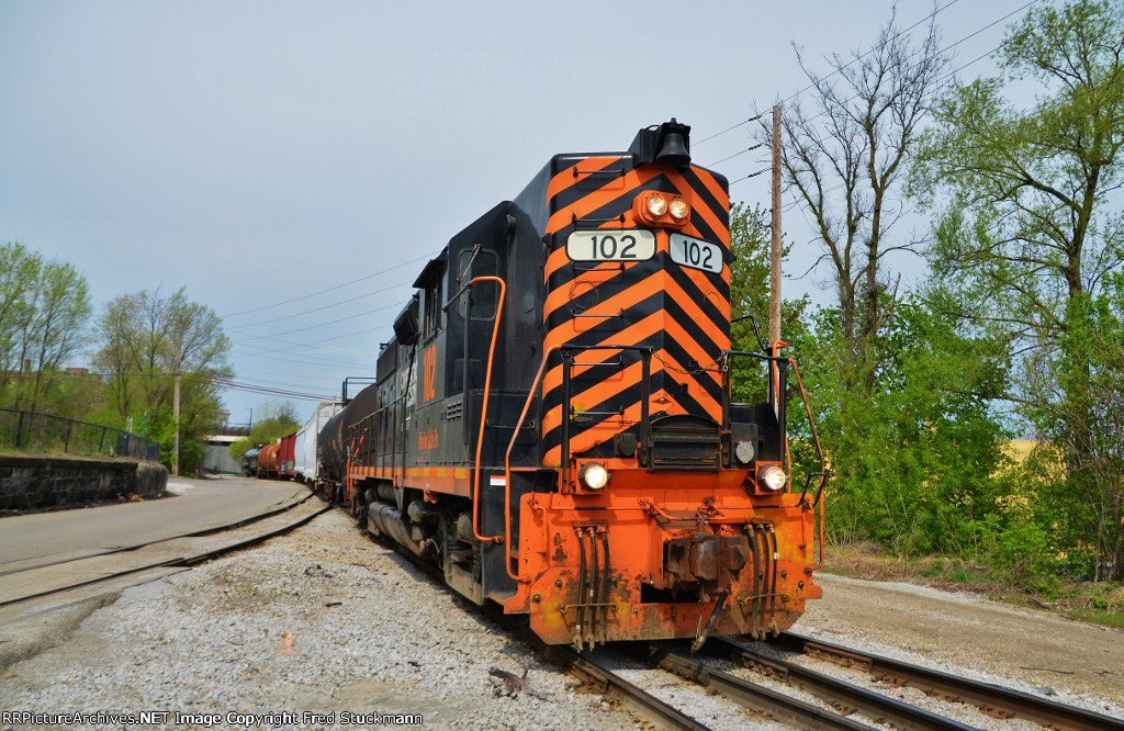 WE 102 is on it's way to Brittain Yard.